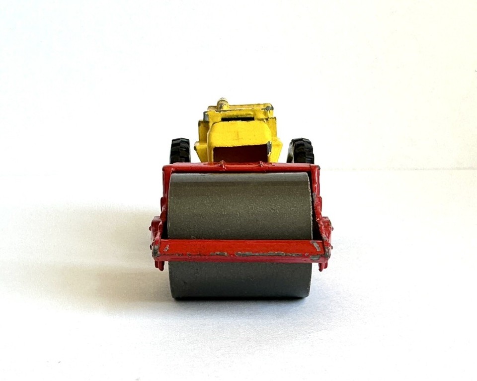 Corgi Juniors Raygo Rascal 600 Road Roller Die-Cast Model - Yellow ...