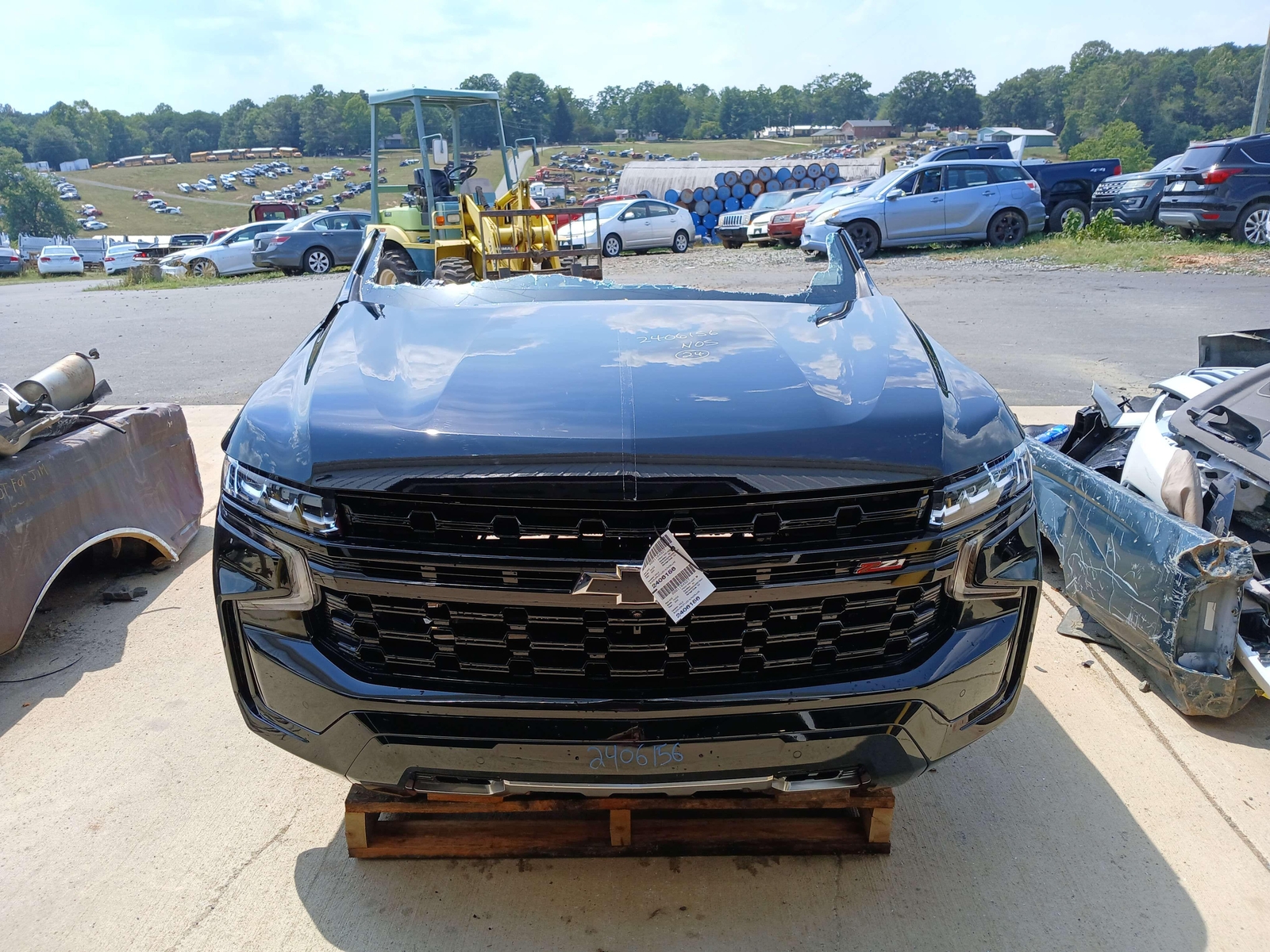 2024 Chevrolet Tahoe Z71 Cut-Off Front End Clip Nose IIHS Test Vehicle ...