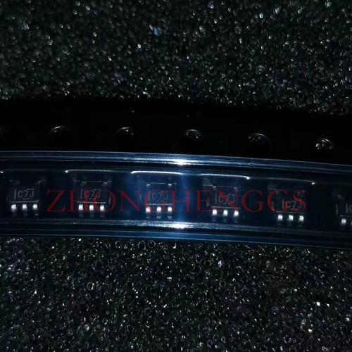 10PCS SN74LVC1G17DCKR TI Schmitt Trigger 1 32mA 1.65V~5.5V 32mA SC-70-5 ...