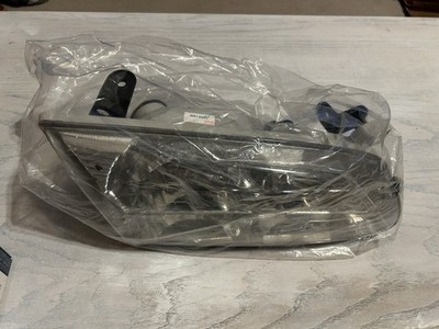 Brand New Right Headlight Lens-Assembly 00-01 Toyota Camry OEM 81110 ...