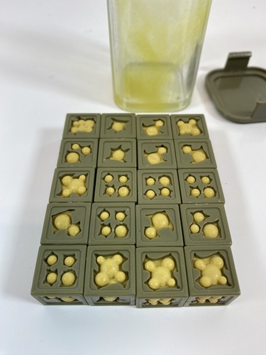 Warhammer 40k Death Guard OOP D6 Dice 20x Good Used Condition | eBay