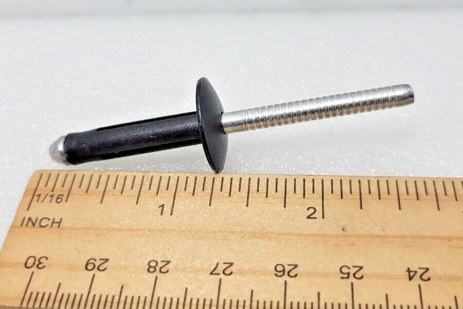 Ford W705297S300 License Plate Bracket Rivet Retainer PKG Of 4 | eBay