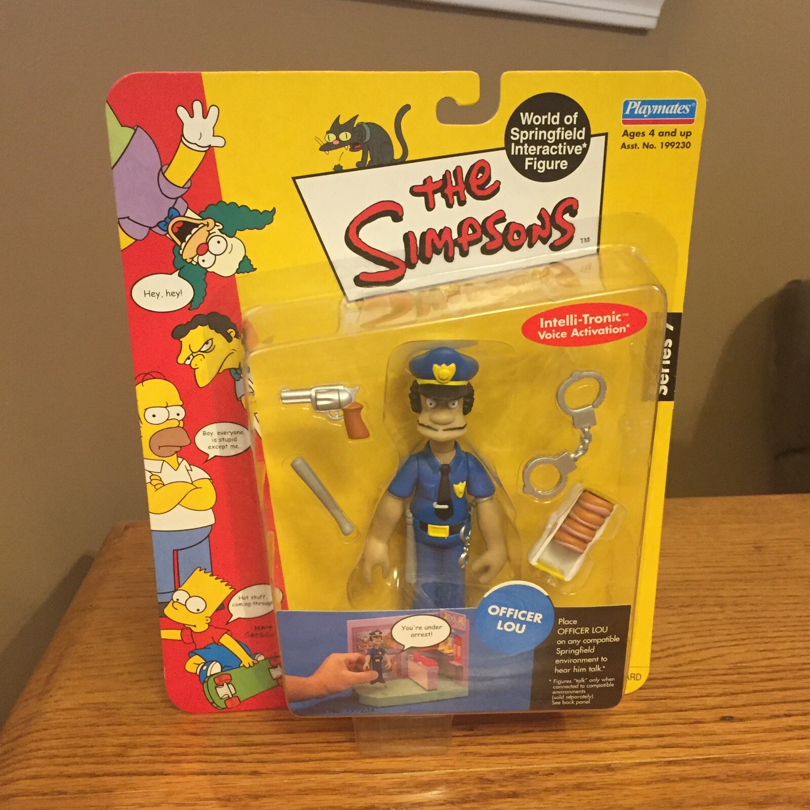 Playmates World of Springfield Simpsons Series 7 Officer Lou Figure NOS ...