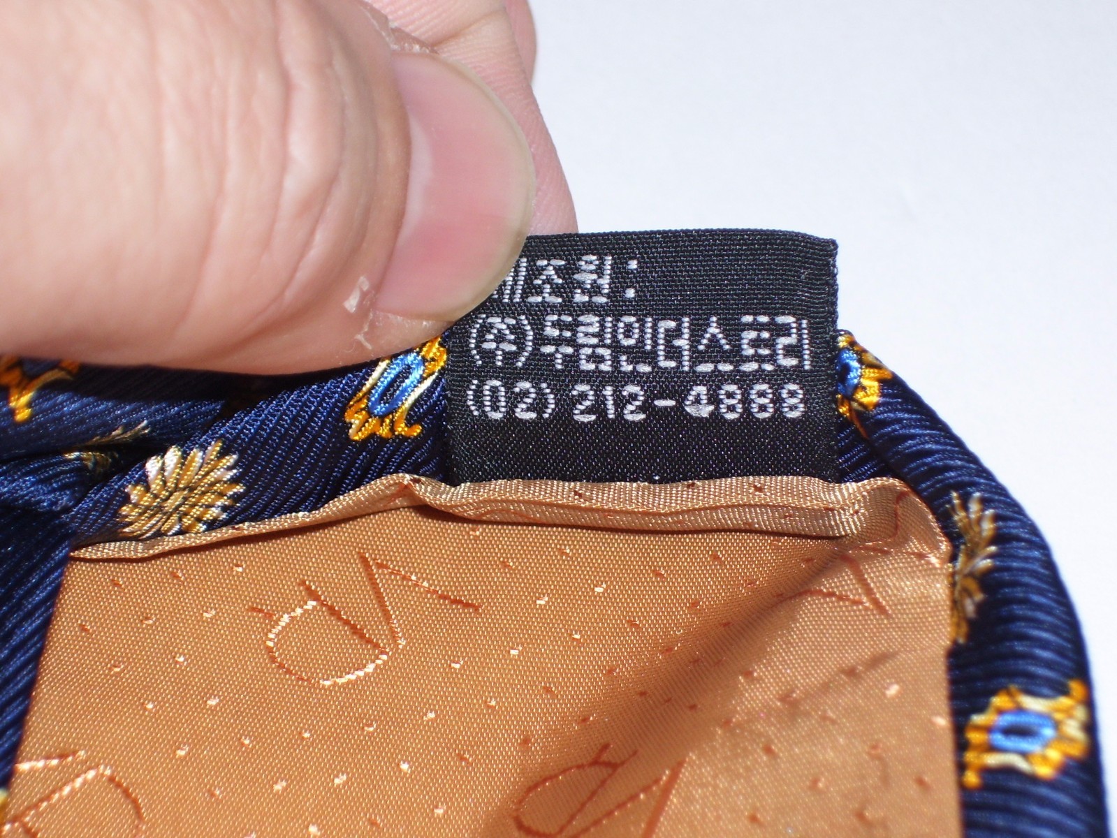 Vito Rufolo Italy Mens Suit Neck Tie 100% Silk 3.75"W 59"L Navy Blue ...