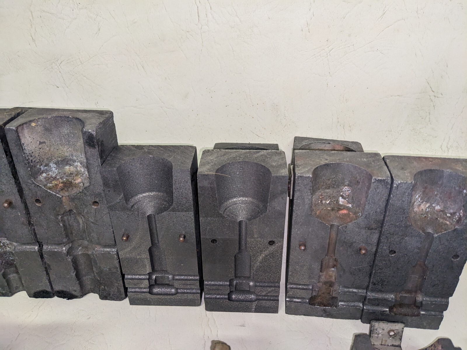 Huge Lot of NVENT ERICO CADWELD MOLDS (130) | eBay