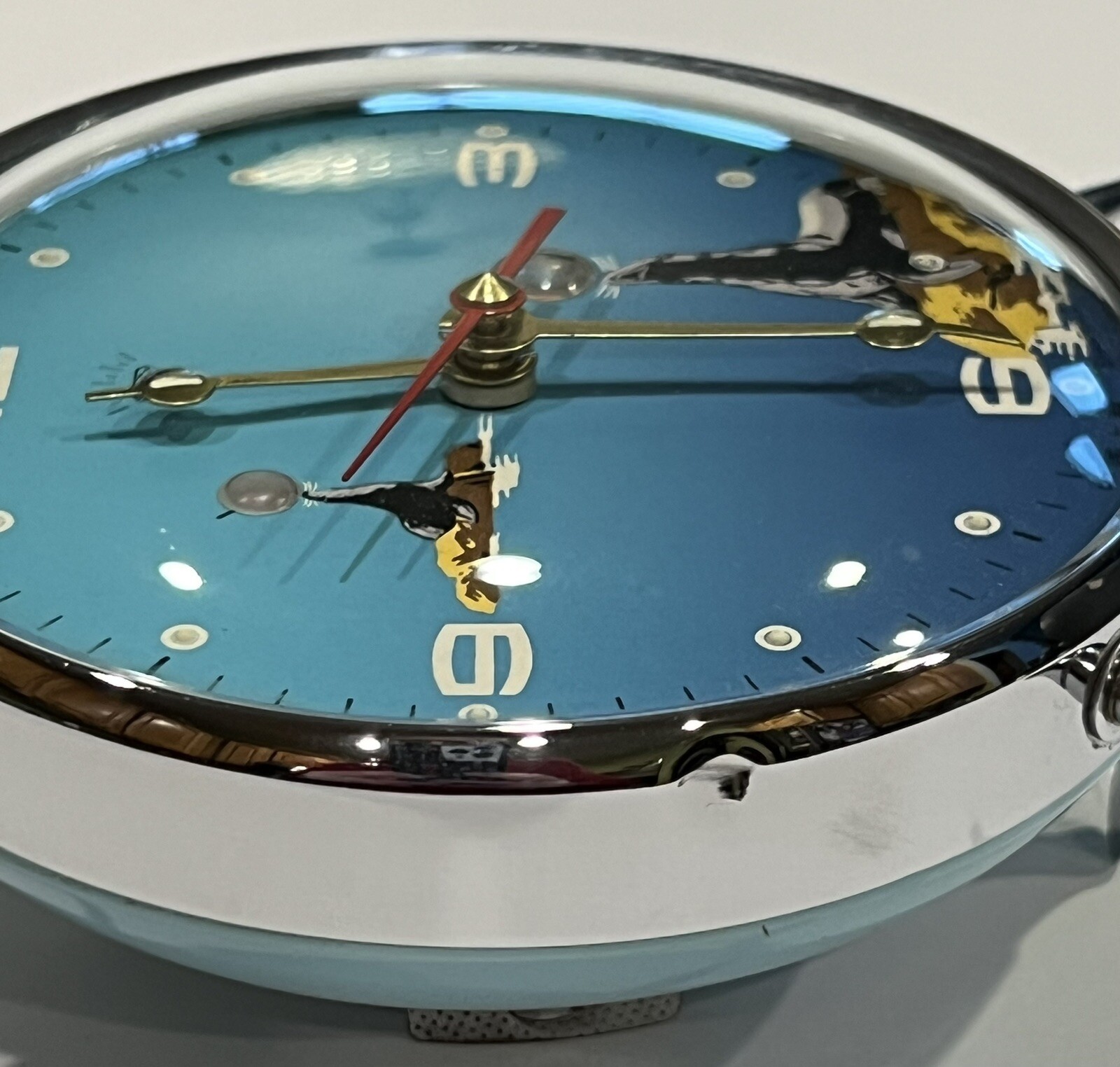 Vintage Shanghai China Diamond Animated Seal Alarm Clock Ball Circus ...