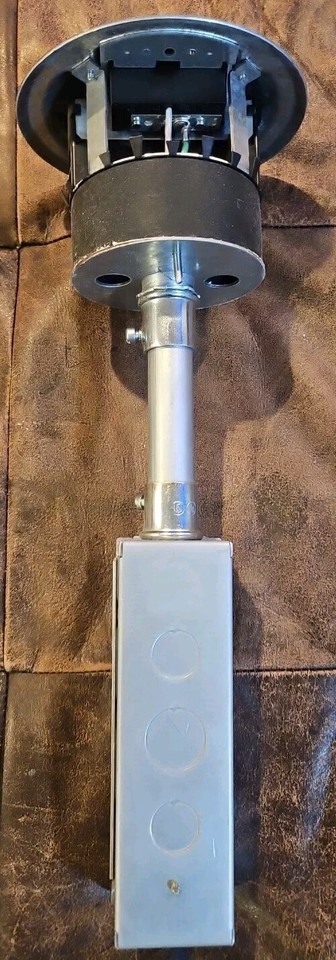 Wiremold Legrand RC4SRTTC Poke Thru only Rc4 Series Recessed Floor ...