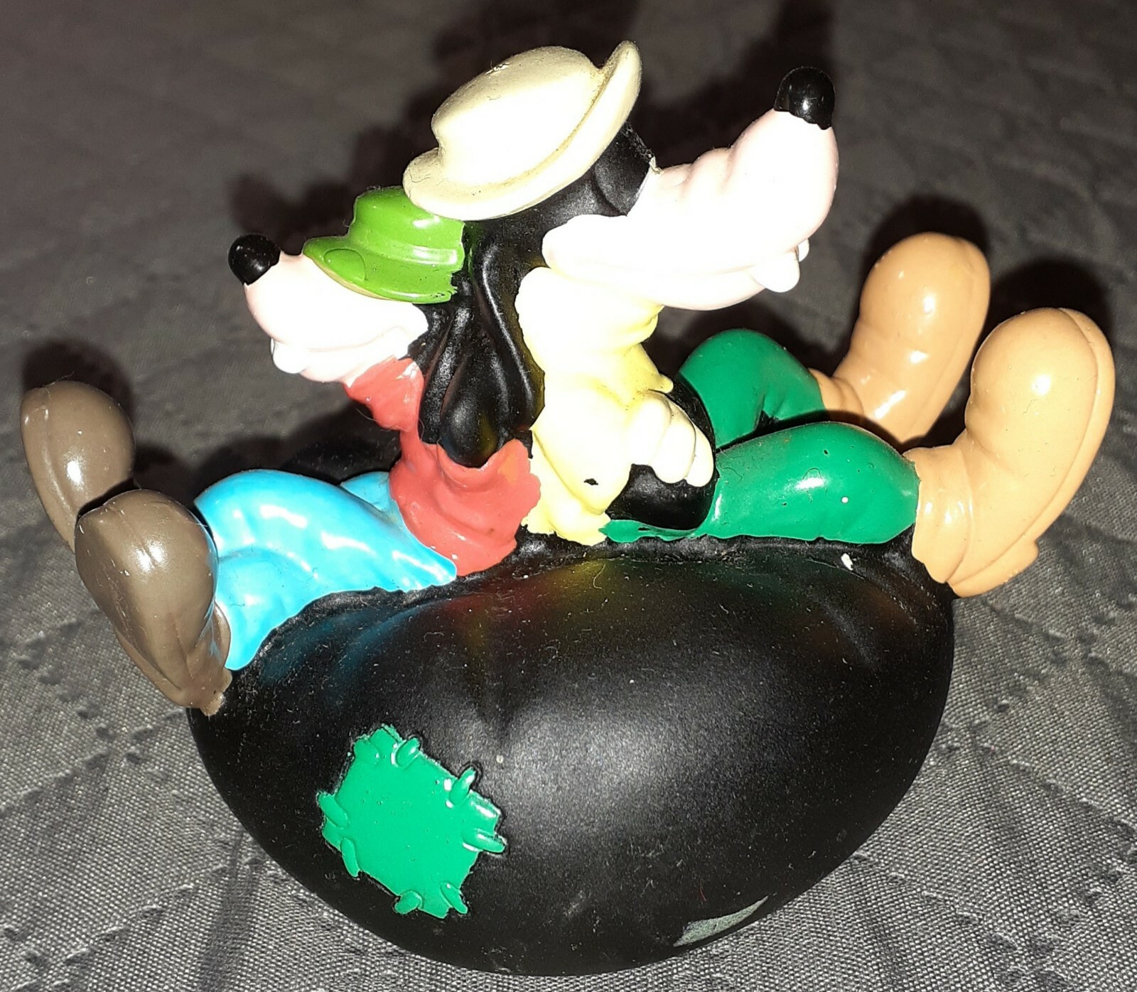 Rare Walt Disney 2 Goofy Figurine Characters in a Kayak Plastic Play ...