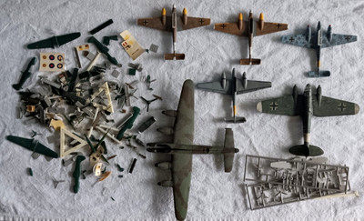 Lot Of Vintage WW2 German Plastic Model Planes Some Built And Extra ...