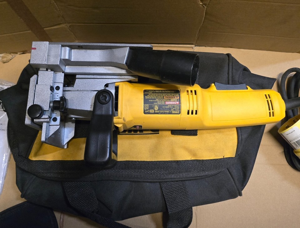 DeWalt DW682 110V TCT Corded Biscuit Jointer In Case (Joiner) | eBay UK