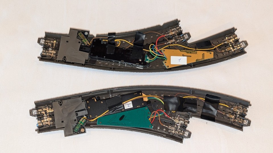 HO MARKLIN 24671 / 24672 RIGHT & LEFT HAND DECODER / DIGITAL TURNOUT ...