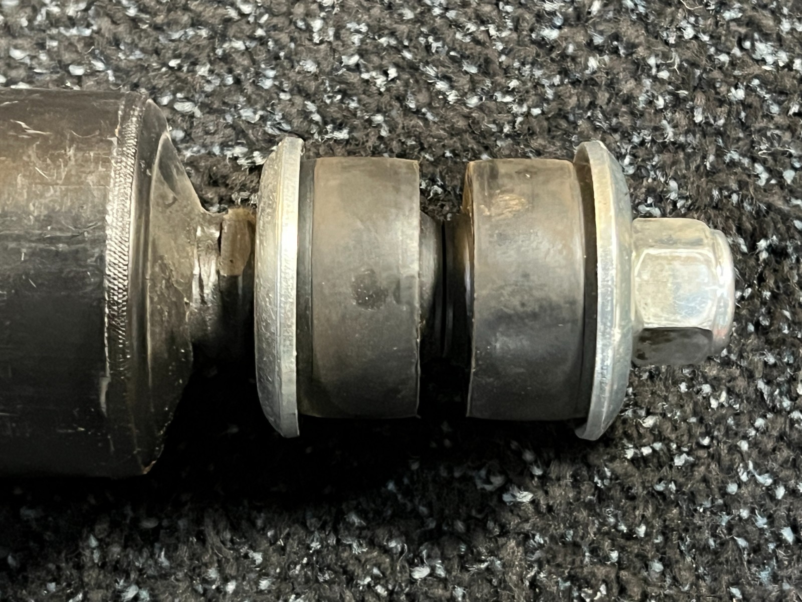 Paccar 08849AE Shock Absorber For Peterbilt 388 (2008-2015) 386 (2006 ...