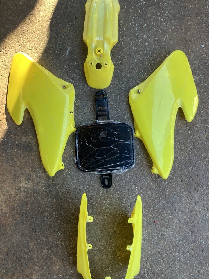 Yellow Razor MX650 Mx500 Plastic Body Panels With Black Number Plate NO ...