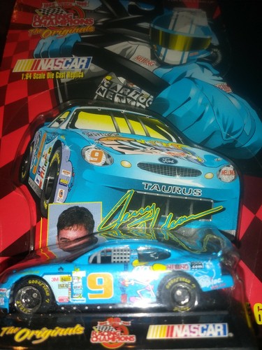 JERRY NADEAU #9 CARTOON NETWORK AUTOGRAPHED 1:64 SCALE RACING CHAMPIONS ...
