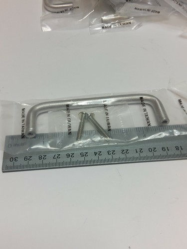 STANLEY 4484 ALUMINIUM 4" CABINET DRAWER PULL BOX OF 25 WITH HARDWARE ...