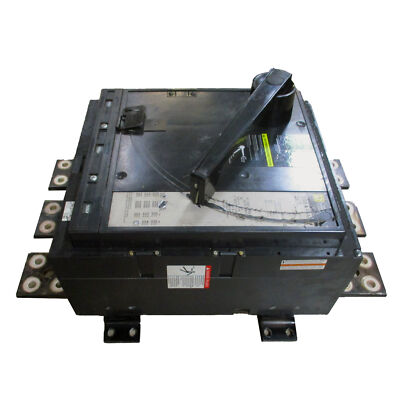 Circuit Breakers - 2000 Amp