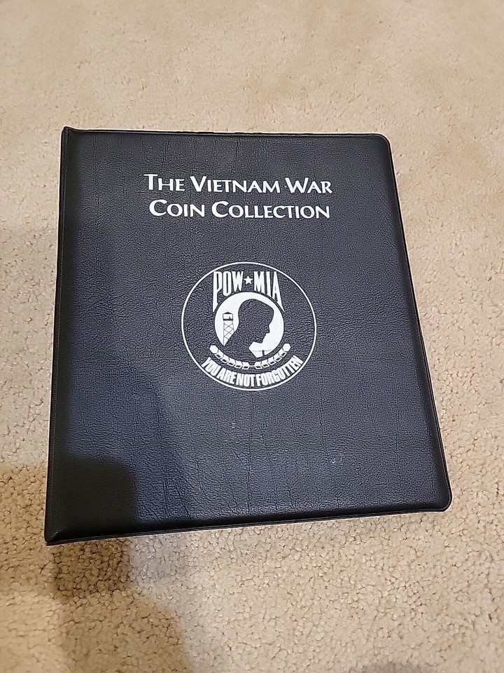 VIETNAM WAR COIN COLLECTION US Kennedy Half Dollar 8 COINS Mystic ...