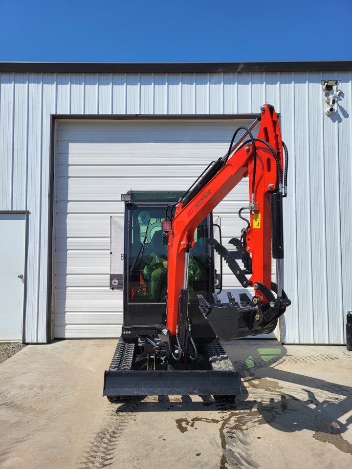 NEW Mini Excavator AGT QNT50R 2-Ton with Cab & Swing Boom 28HP Gas ...