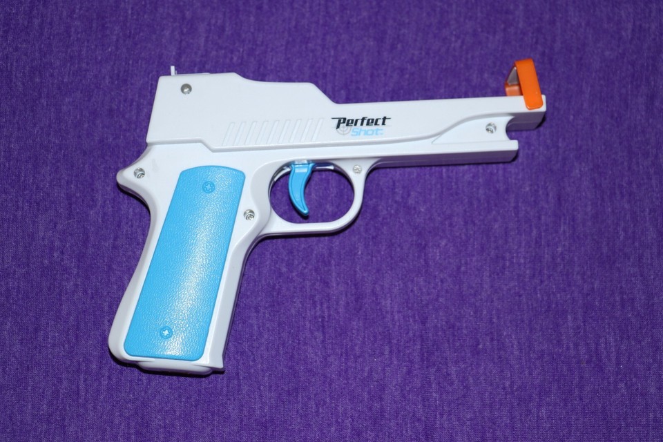 NINTENDO ACCESSORIES FOR WII WII SPORTS BUNDLE ZAPPERS GUNS ROD AND ...