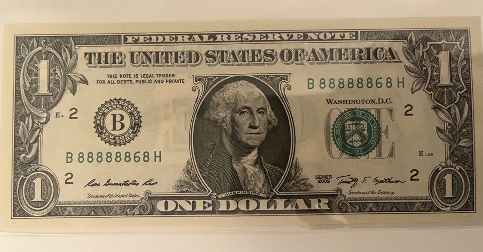 2009 LUCKY 8 US FEDERAL RESERVE NOTE $1 repeater serial # BANK NOTE ...