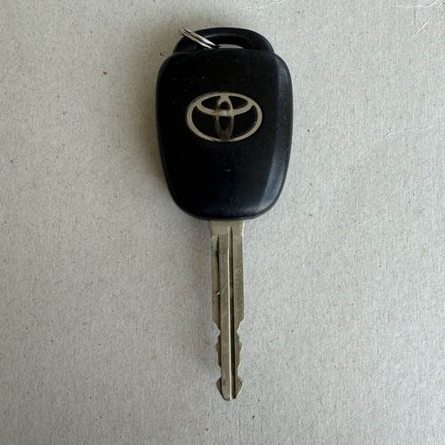 ProSucceed Genuine Toyota Keyless Remote for Probox/Succeed Used ...