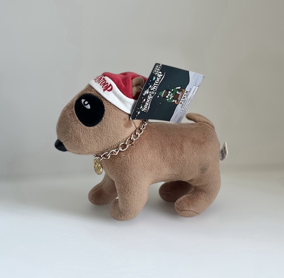 Snoop on the Stoop Christmas Green Elf Figurine Bull Terrier Dog Plush ...