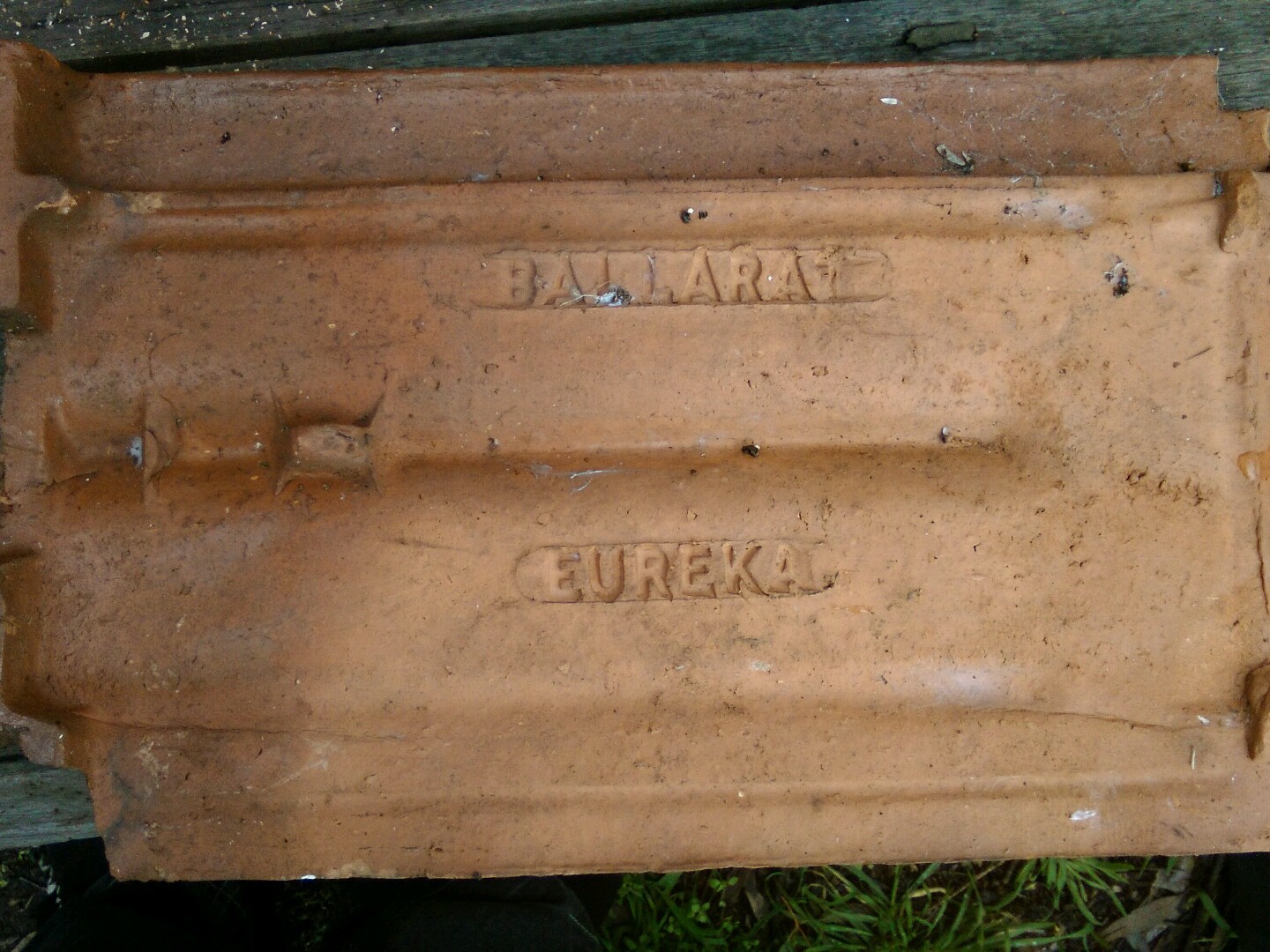 Eureka Ballarat terracotta roof tiles pickup eltham Vic | eBay