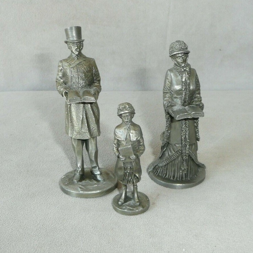 1977 Franklin Mint Pewter Figurines THE CAROL SINGERS - Man Woman Girl ...