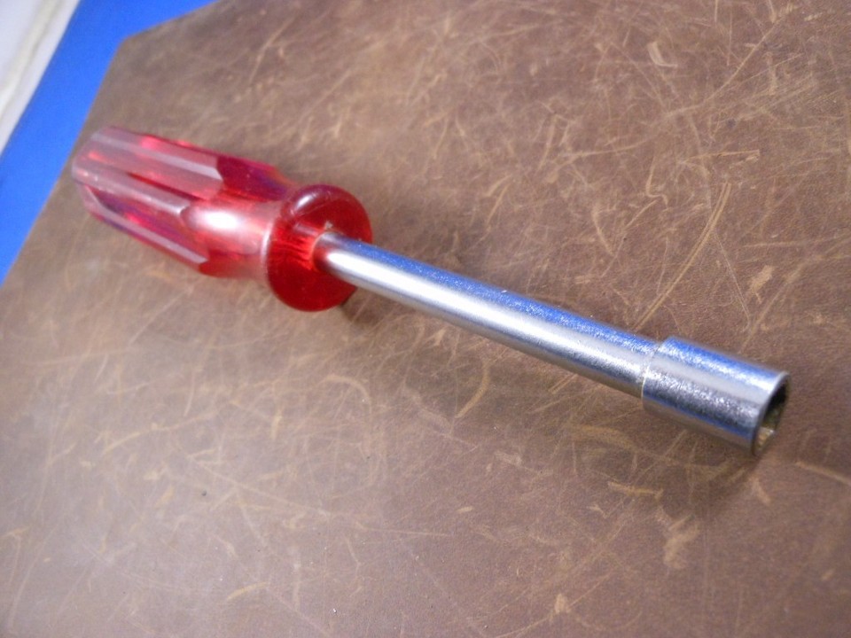 Vtg Williams USA 1/4" SAE Nut Driver Tool ND-8 Translucent Red Handle ...