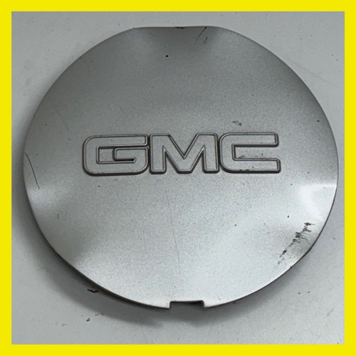 2002 - 2009 GMC ENVOY SILVER Center Cap 9593392 02 03 04 05 06 07 08 09 ...