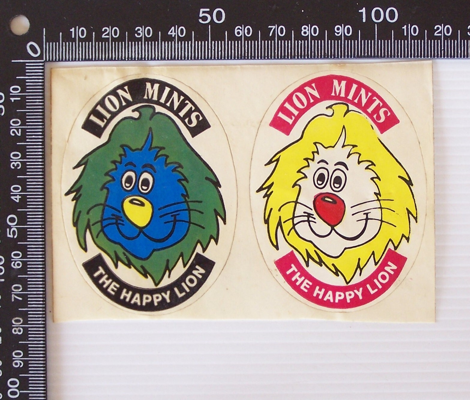 VINTAGE LION MINTS THE HAPPY LION LIONS CLUB ADVERTISING PROMO STICKER ...