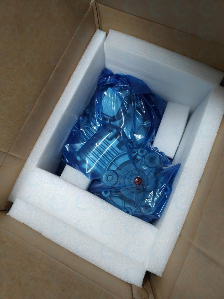 27103455136 Transfer Case Assembly For BMW X3 E83 LCI 2003-2010 2.5L 3 ...