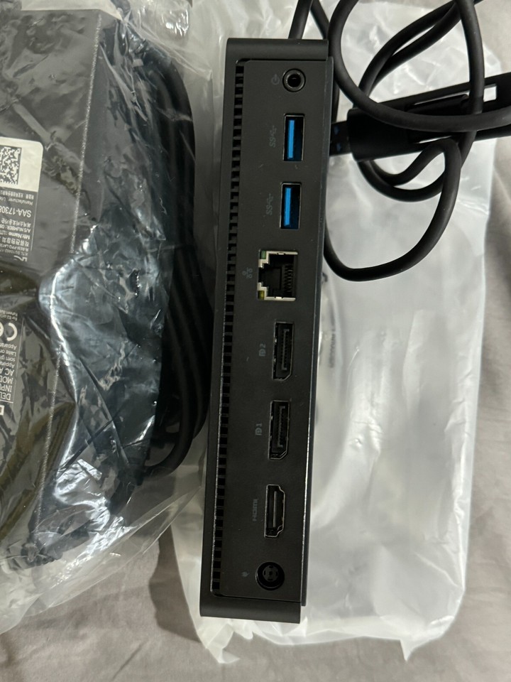 Dell D6000 Universal Docking Station USB 3.0 USB-C w/ 130W Power ...