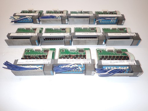 LOT 11 1746-OV16 /C Allen Bradley SLC 500 DC Sink Output Module ...