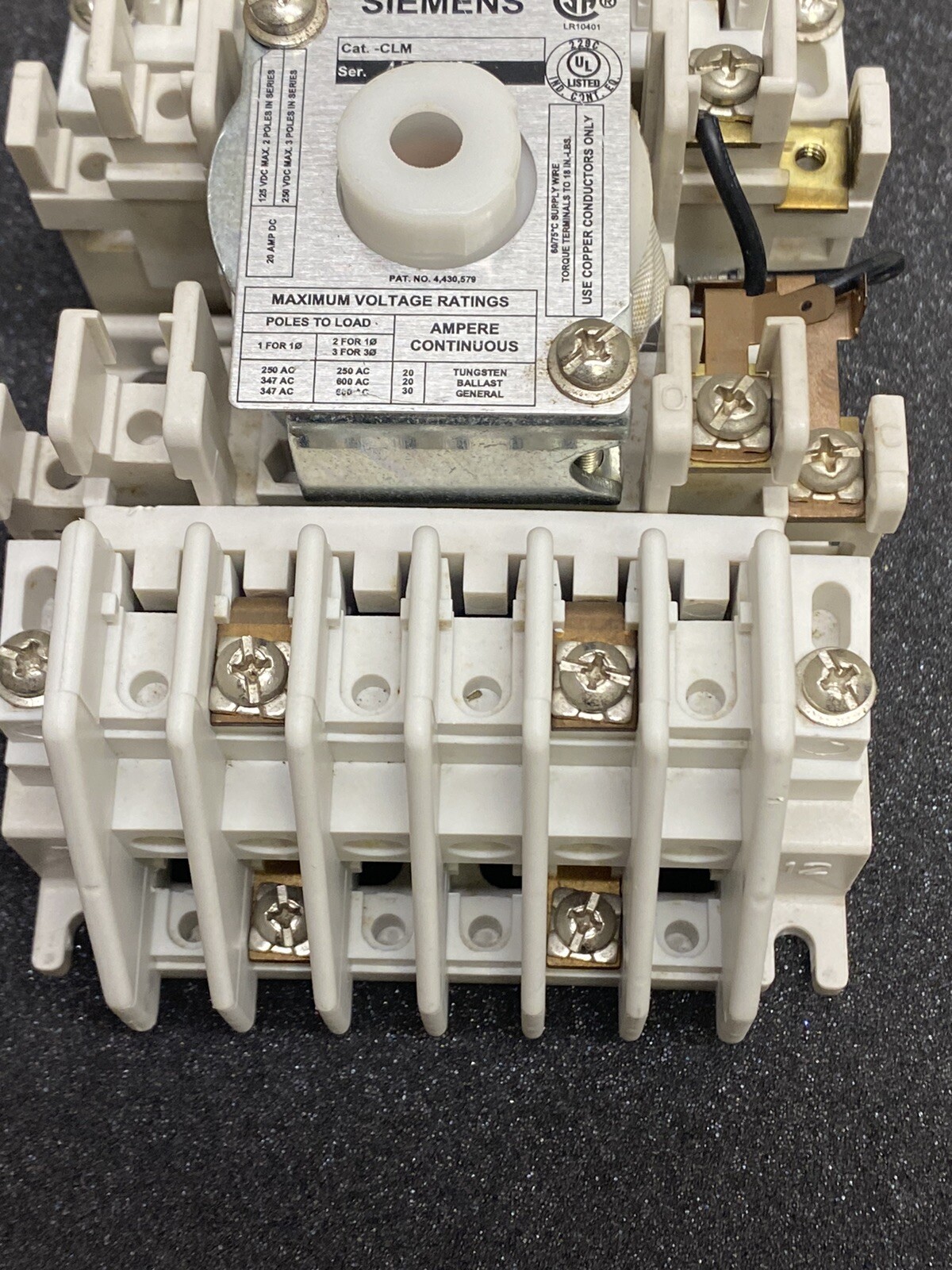 Siemens CLM122031 - Contactor Lighting 20a 12-pole Open 120v for sale ...