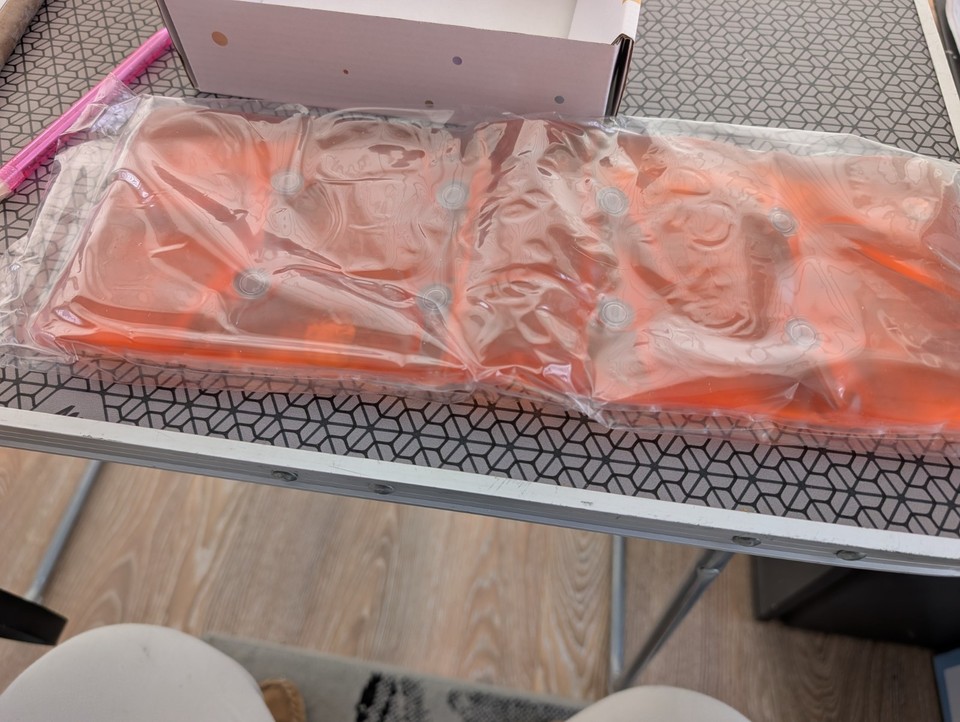 C2: Clix Theraphy Reuseable Hot & Cold Gel Packs Back and Knee Unused ...