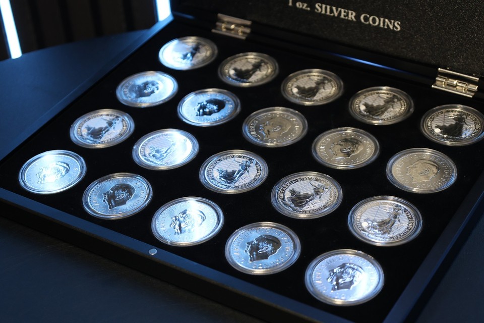 20 x 2026 1oz Silver UK Britannia 999 Fine Silver Coins In Presentation ...