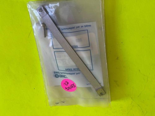 SMC BM2-032 AUTO SWITCH BRACKET (1 LOT OF 5) - NEW | eBay