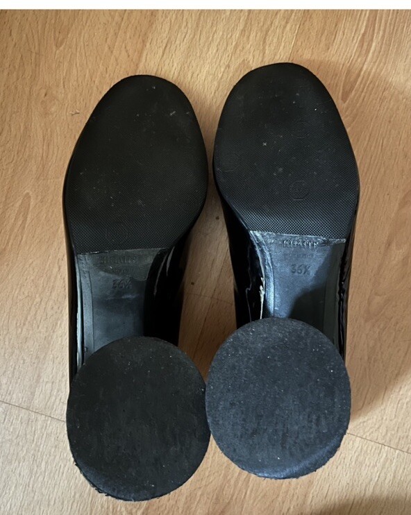 Khaite Patent Black Lorimer Mary Jane Pump - Gem