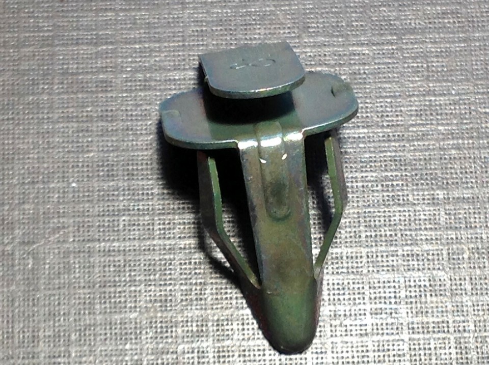 12pcs NORS 1964-1972 GTO Skylark GS 442 sail door panel clips green ...