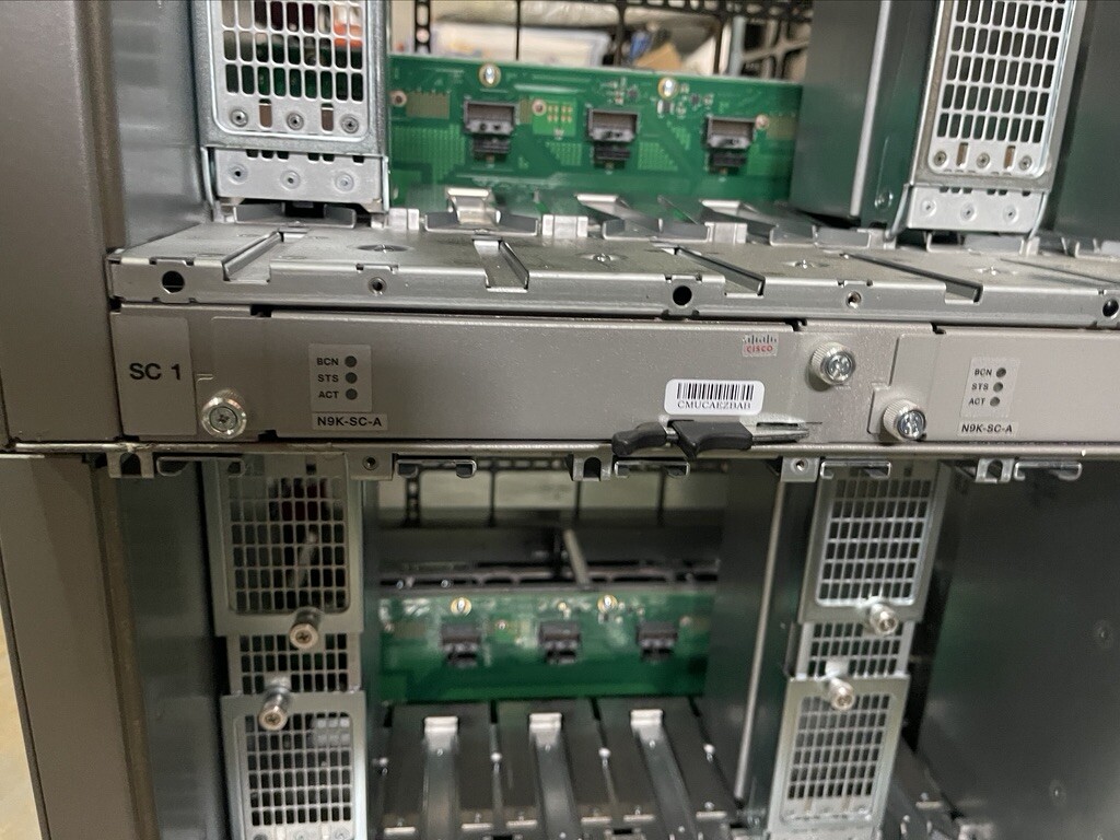 CISCO N9K-C9504 NEXUS 9504 CHASSIS 4 SLOT w RACK MOUNTS 4x 3000W AC ...