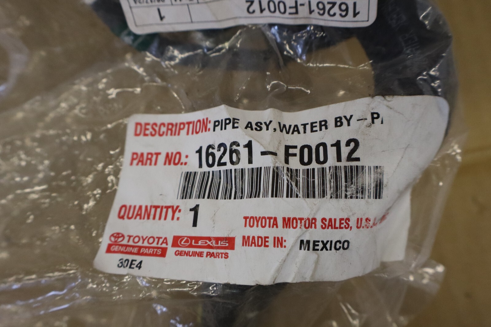 NEW OEM GENUINE 2018-2024 TOYOTA CAMRY ENGINE COOLANT HOSE 16261-F0012 ...