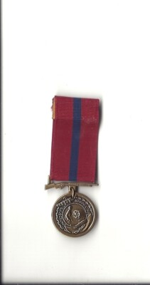 One Marine Corps Good Conduct mini miniature Award Service medal USMC ...
