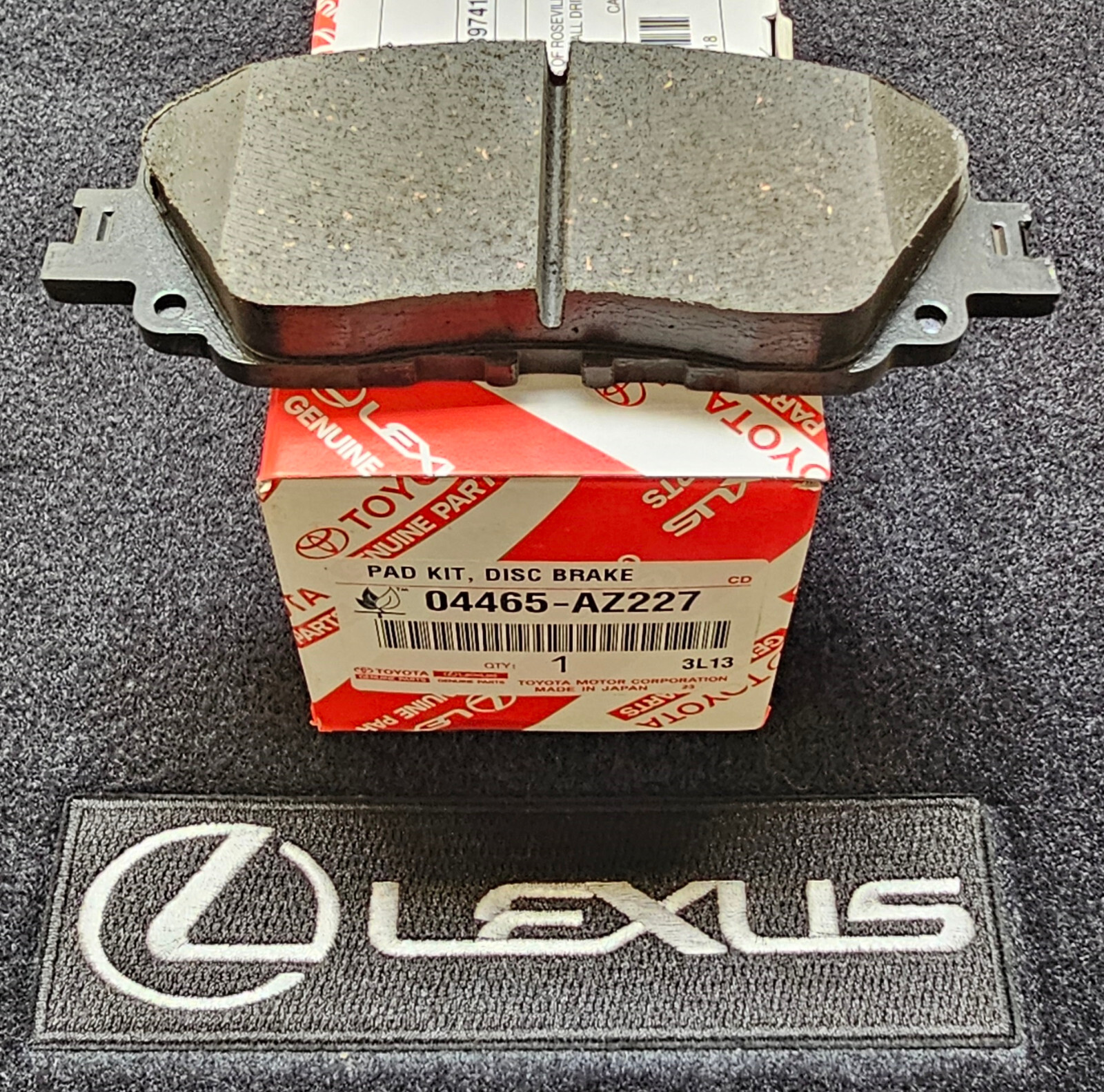 FRONT GENUINE OEM TOYOTA LEXUS ES300h CAMRY NEW BRAKE PADS 04465-AZ227 ...