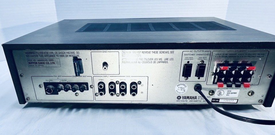 Yamaha R-300 Natural Sound Home Stereo Receiver Wood Cabinet Tested ...