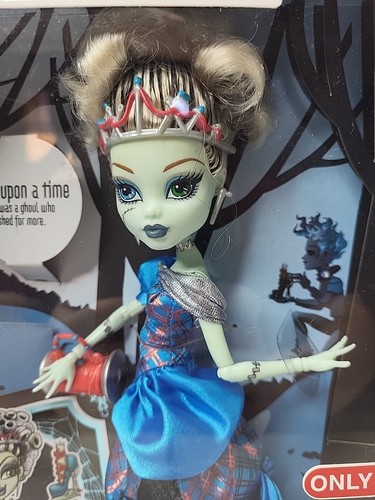 Monster High Scarily Ever After Threadarella Frankie Stein NIB 2012 ...