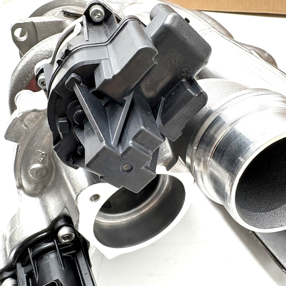 Turbo Turbocharger For BMW X5 X6 335i 435i 535i 640i B03 11657648913 ...