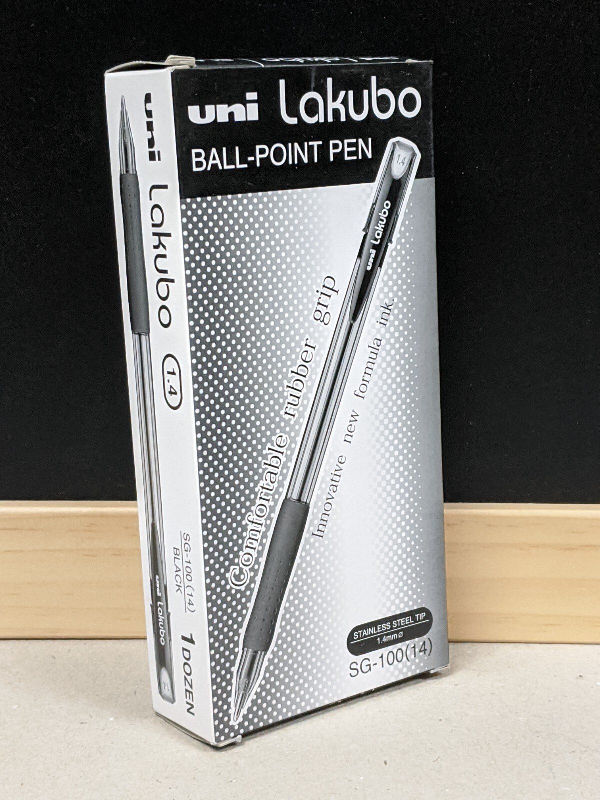 12 x Uni-ball Lakubo Ballpoint Pen Capped Black 1.4mm Broad SG-100 | eBay
