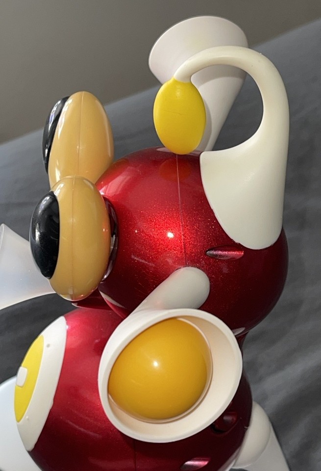 2005 Zizzle IZ Interactive Alien Music Speaker Toy MP3 iPod KOOL AID ...