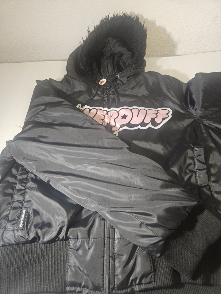 The Cartoon Network Powerpuff Girls Puffer Jacket Size Large Members ...